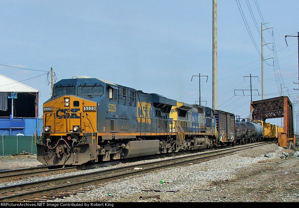 CSX 5229 Q405